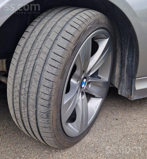 Grey BMW 320 2010 in Jelgava, with an engine capacity of 2.00 L and mileage of 375 thousand km for 4900 €, photo 8 on AUTOMOTO.COM.LV