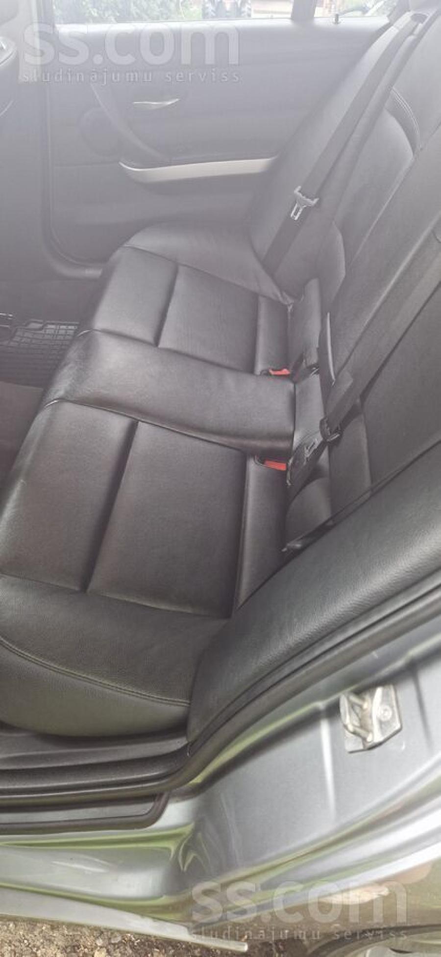 Pelēks BMW 320 2010 Jelgava, ar dzinēja tilpumu 2.00 L un nobraukumu 375 tūkst. km par 4900 €, foto 13 vietnē AUTOMOTO.COM.LV
