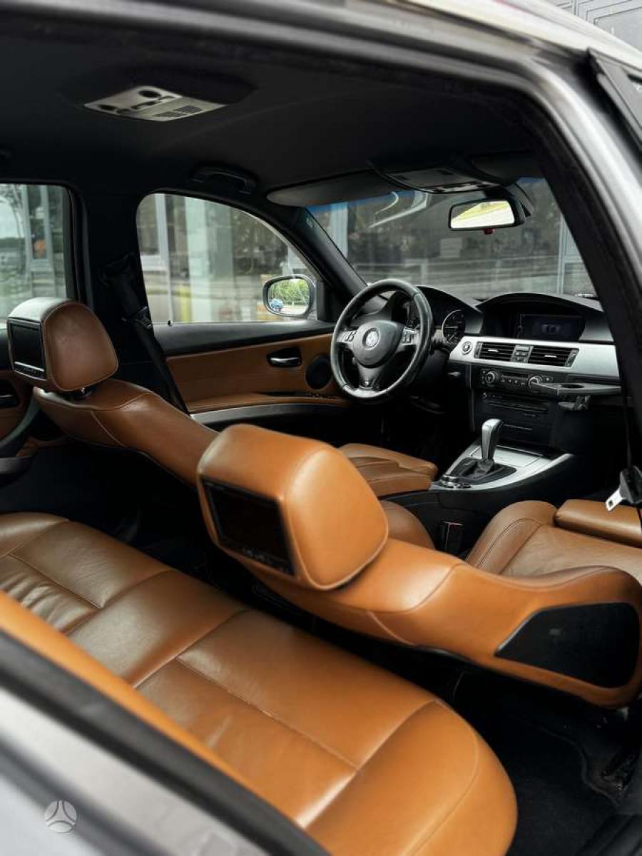 Grey BMW 320 2010 in Klaipeda, with an engine capacity of 2.00 L and mileage of 365 thousand km for 4650 €, photo 4 on AUTOMOTO.COM.LV