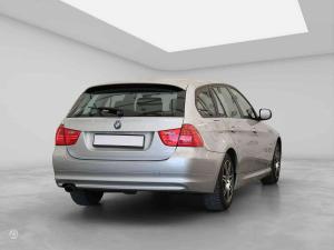 Grey BMW 320 2010 in Kaunas, with an engine capacity of 2.00 L and mileage of 239 thousand km for 5990 €, photo 4 on AUTOMOTO.COM.LV