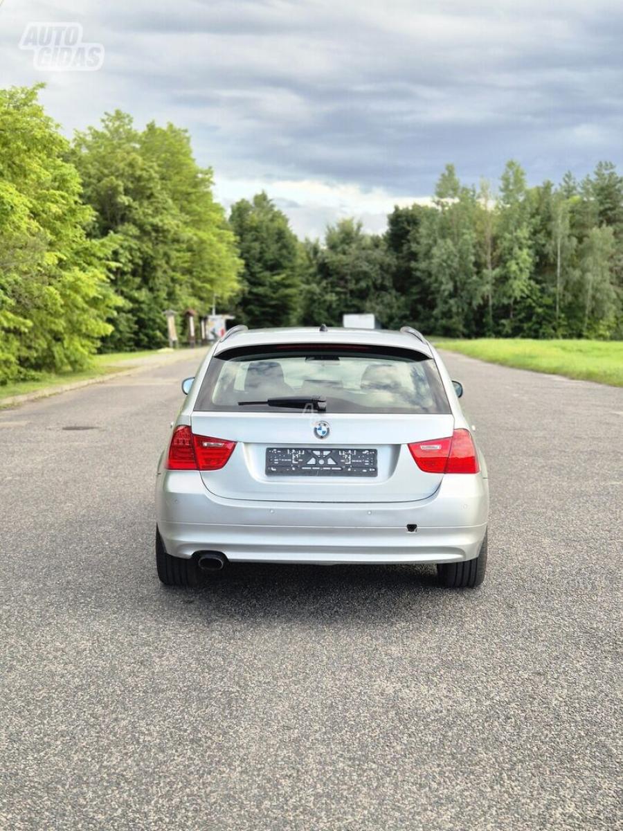 Pelēks BMW 320 2010 Prienai, ar dzinēja tilpumu 2.00 L un nobraukumu 250 tūkst. km par 4799 €, foto 9 vietnē AUTOMOTO.COM.LV