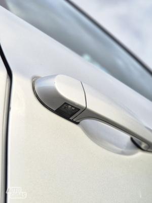 Pelēks BMW 320 2010 Prienai, ar dzinēja tilpumu 2.00 L un nobraukumu 250 tūkst. km par 4799 €, foto 19 vietnē AUTOMOTO.COM.LV