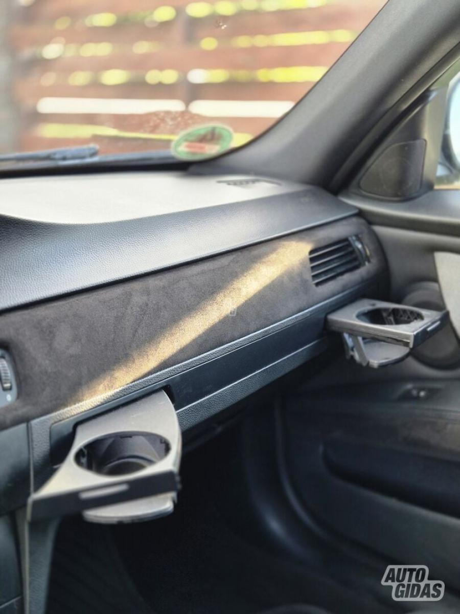 Pelēks BMW 320 2010 Prienai, ar dzinēja tilpumu 2.00 L un nobraukumu 250 tūkst. km par 4799 €, foto 22 vietnē AUTOMOTO.COM.LV