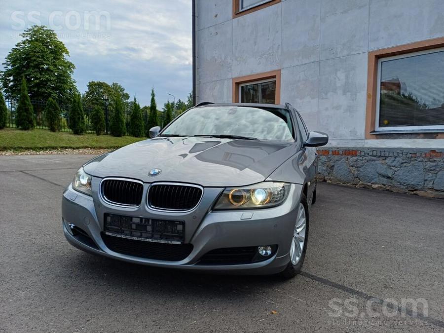 Grey BMW 320 2010 in Valmiera, with an engine capacity of 2.00 L and mileage of 214 thousand km for 5200 €, photo 1 on AUTOMOTO.COM.LV
