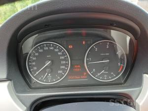 Grey BMW 320 2010 in Valmiera, with an engine capacity of 2.00 L and mileage of 214 thousand km for 5200 €, photo 21 on AUTOMOTO.COM.LV