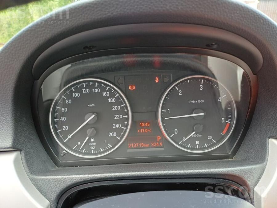 Grey BMW 320 2010 in Valmiera, with an engine capacity of 2.00 L and mileage of 214 thousand km for 5200 €, photo 21 on AUTOMOTO.COM.LV