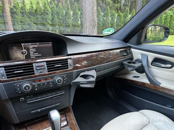 Grey BMW 320 2010 in Jelgava, with an engine capacity of 2.00 L and mileage of 288 thousand km for 6300 €, photo 8 on AUTOMOTO.COM.LV