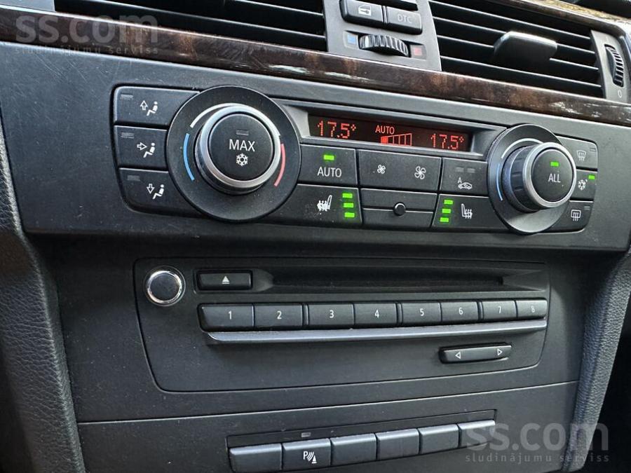 Pelēks BMW 320 2010 Jelgava, ar dzinēja tilpumu 2.00 L un nobraukumu 288 tūkst. km par 6300 €, foto 12 vietnē AUTOMOTO.COM.LV