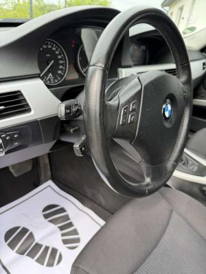 Grey BMW 320 2010 in Vilnius, with an engine capacity of 2.00 L and mileage of 340 thousand km for 4750 €, photo 9 on AUTOMOTO.COM.LV