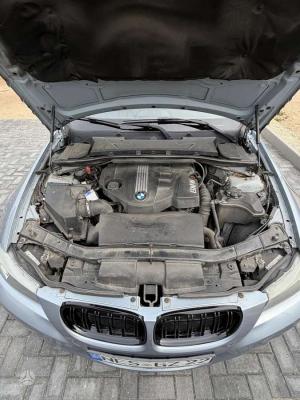 Grey BMW 320 2010 in Vilnius, with an engine capacity of 2.00 L and mileage of 340 thousand km for 4750 €, photo 27 on AUTOMOTO.COM.LV