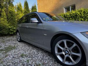 Pelēks BMW 320 2010 Kauņa, ar dzinēja tilpumu 2.00 L un nobraukumu 299 tūkst. km par 3499 €, foto 4 vietnē AUTOMOTO.COM.LV