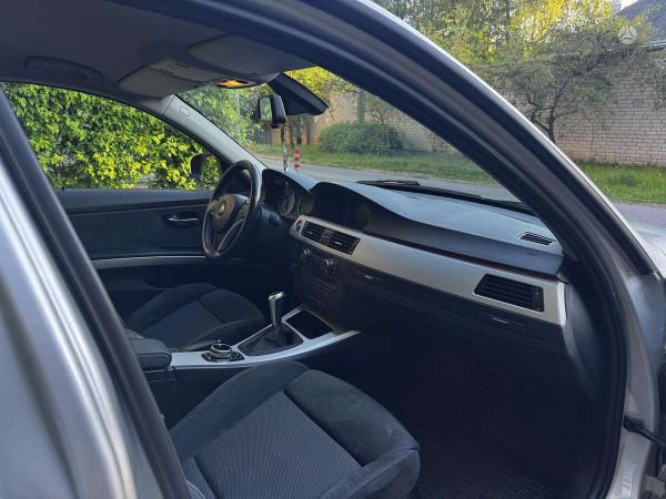 Pelēks BMW 320 2010 Kauņa, ar dzinēja tilpumu 2.00 L un nobraukumu 299 tūkst. km par 3499 €, foto 8 vietnē AUTOMOTO.COM.LV