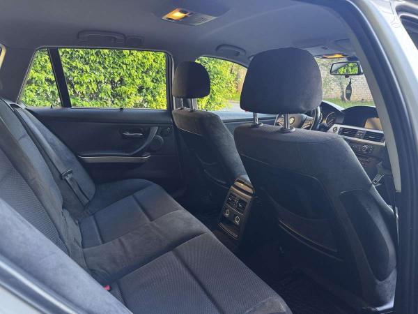 Pelēks BMW 320 2010 Kauņa, ar dzinēja tilpumu 2.00 L un nobraukumu 299 tūkst. km par 3499 €, foto 10 vietnē AUTOMOTO.COM.LV