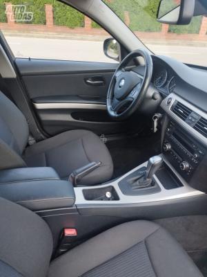 Grey BMW 320 2010 in Druskininkai, with an engine capacity of 2.00 L and mileage of 262 thousand km for 4150 €, photo 10 on AUTOMOTO.COM.LV