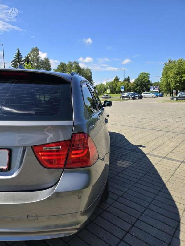 Pelēks BMW 320 2010 Kauņa, ar dzinēja tilpumu 2.00 L un nobraukumu 368 tūkst. km par 3300 €, foto 5 vietnē AUTOMOTO.COM.LV
