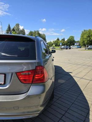 Pelēks BMW 320 2010 Kauņa, ar dzinēja tilpumu 2.00 L un nobraukumu 368 tūkst. km par 3300 €, foto 5 vietnē AUTOMOTO.COM.LV