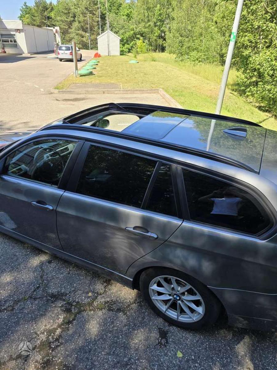 Pelēks BMW 320 2010 Kauņa, ar dzinēja tilpumu 2.00 L un nobraukumu 368 tūkst. km par 3300 €, foto 7 vietnē AUTOMOTO.COM.LV