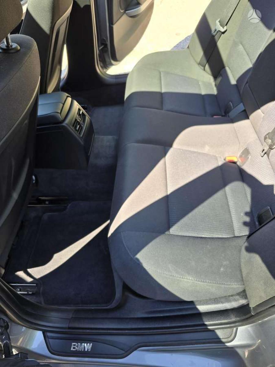 Pelēks BMW 320 2010 Kauņa, ar dzinēja tilpumu 2.00 L un nobraukumu 368 tūkst. km par 3300 €, foto 16 vietnē AUTOMOTO.COM.LV