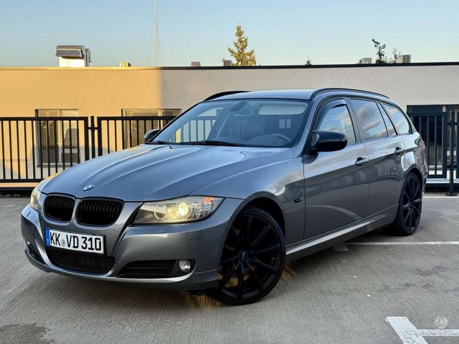 Pelēks BMW 320 2010 Viļņa, ar dzinēja tilpumu 2.00 L un nobraukumu 307 tūkst. km par 4444 €, foto 4 vietnē AUTOMOTO.COM.LV