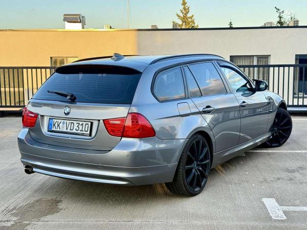 Pelēks BMW 320 2010 Viļņa, ar dzinēja tilpumu 2.00 L un nobraukumu 307 tūkst. km par 4444 €, foto 8 vietnē AUTOMOTO.COM.LV
