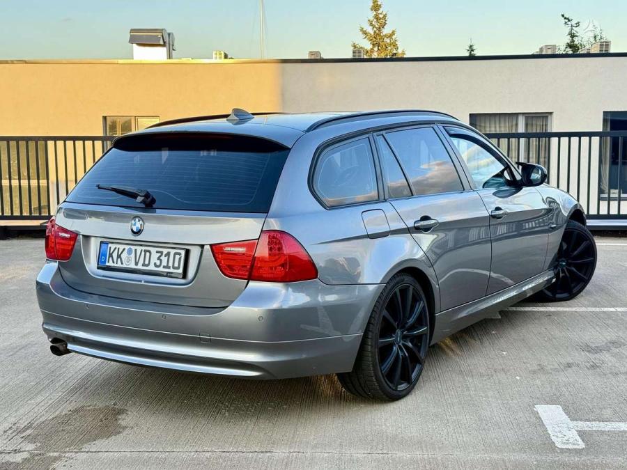 Pelēks BMW 320 2010 Viļņa, ar dzinēja tilpumu 2.00 L un nobraukumu 307 tūkst. km par 4444 €, foto 8 vietnē AUTOMOTO.COM.LV
