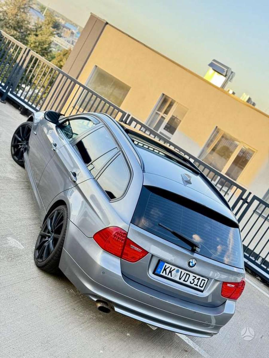Pelēks BMW 320 2010 Viļņa, ar dzinēja tilpumu 2.00 L un nobraukumu 307 tūkst. km par 4444 €, foto 11 vietnē AUTOMOTO.COM.LV