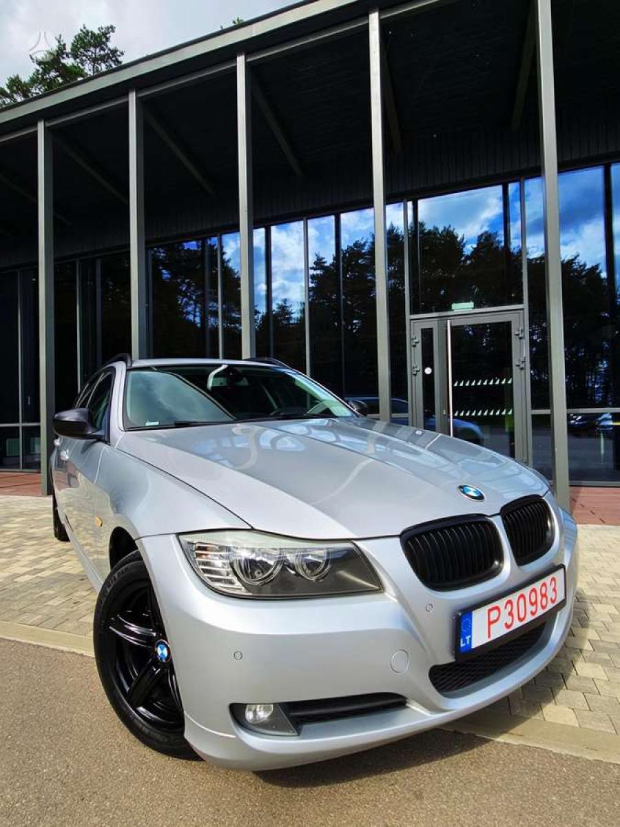 Grey BMW 320 2010 in Kaisiadorys, with an engine capacity of 2.00 L and mileage of 328 thousand km for 4150 €, photo 1 on AUTOMOTO.COM.LV