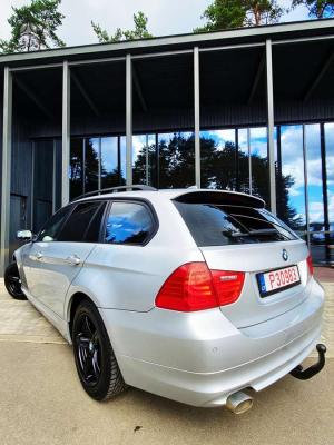Grey BMW 320 2010 in Kaisiadorys, with an engine capacity of 2.00 L and mileage of 328 thousand km for 4150 €, photo 4 on AUTOMOTO.COM.LV