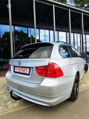 Grey BMW 320 2010 in Kaisiadorys, with an engine capacity of 2.00 L and mileage of 328 thousand km for 4150 €, photo 12 on AUTOMOTO.COM.LV