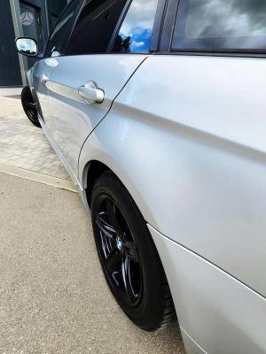 Grey BMW 320 2010 in Kaisiadorys, with an engine capacity of 2.00 L and mileage of 328 thousand km for 4150 €, photo 20 on AUTOMOTO.COM.LV