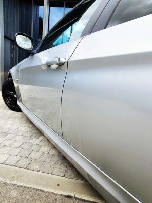 Grey BMW 320 2010 in Kaisiadorys, with an engine capacity of 2.00 L and mileage of 328 thousand km for 4150 €, photo 24 on AUTOMOTO.COM.LV