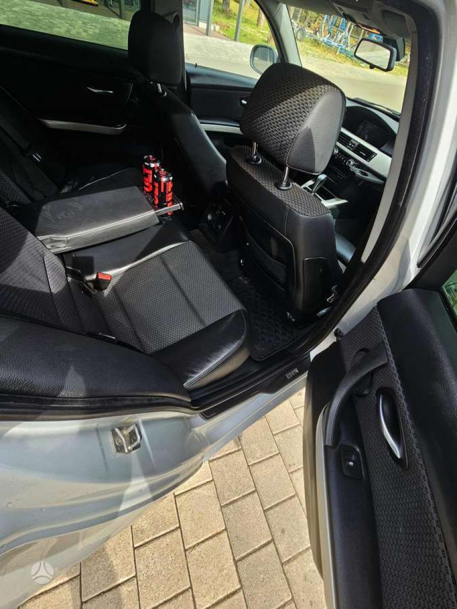 Grey BMW 320 2010 in Kaisiadorys, with an engine capacity of 2.00 L and mileage of 328 thousand km for 4150 €, photo 39 on AUTOMOTO.COM.LV