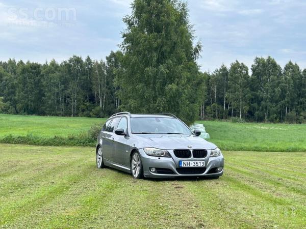 Серый БМВ 320 2010 в Даугавпилс, объемом двигателя 2.00 л и пробегом 360 тыс. км за 2600 €, фото 1 на AUTOMOTO.COM.LV