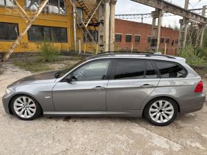 Pelēks BMW 320 2010 Daugavpils, ar dzinēja tilpumu 2.00 L un nobraukumu 365 tūkst. km par 3450 €, foto 5 vietnē AUTOMOTO.COM.LV