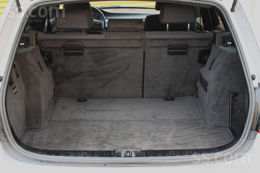 Pelēks BMW 320 2010 Ogre, ar dzinēja tilpumu 2.00 L un nobraukumu 259 tūkst. km par 5490 €, foto 7 vietnē AUTOMOTO.COM.LV