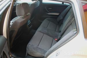 Pelēks BMW 320 2010 Ogre, ar dzinēja tilpumu 2.00 L un nobraukumu 259 tūkst. km par 5490 €, foto 9 vietnē AUTOMOTO.COM.LV