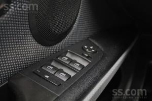 Pelēks BMW 320 2010 Ogre, ar dzinēja tilpumu 2.00 L un nobraukumu 259 tūkst. km par 5490 €, foto 16 vietnē AUTOMOTO.COM.LV