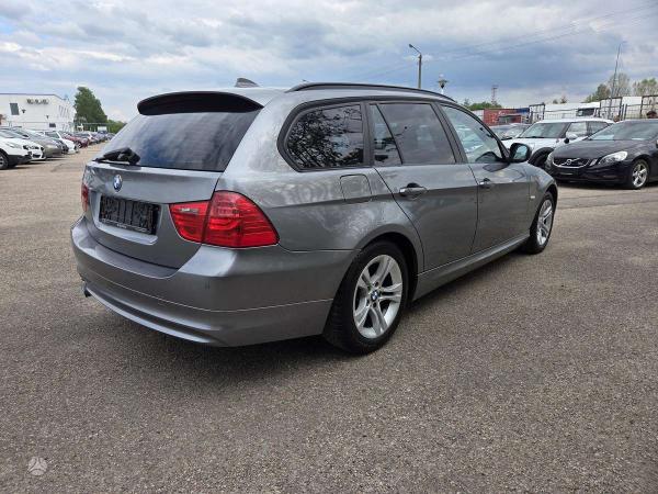 Pelēks BMW 320 2010 Marijampole, ar dzinēja tilpumu 2.00 L un nobraukumu 223 tūkst. km par 3999 €, foto 5 vietnē AUTOMOTO.COM.LV