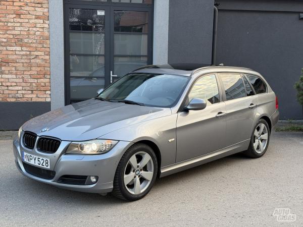 БМВ 320 2010 в Каунас на AUTOMOTO.COM.LV Серый БМВ 320 2010 в Каунас, объемом двигателя 2.00 л и пробегом 417 тыс. км за 4200 €, фото 1 на AUTOMOTO.COM.LV