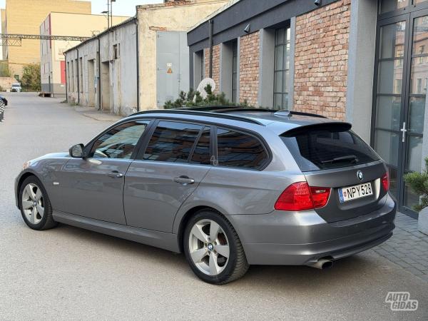БМВ 320 2010 в Каунас на AUTOMOTO.COM.LV Серый БМВ 320 2010 в Каунас, объемом двигателя 2.00 л и пробегом 417 тыс. км за 4200 €, фото 3 на AUTOMOTO.COM.LV