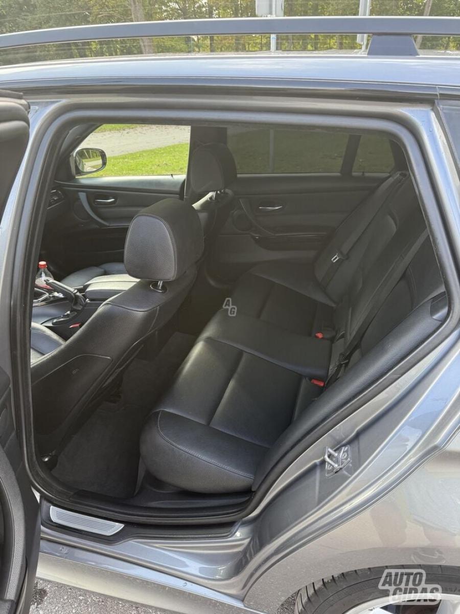 Pelēks BMW 320 2010 Viļņa, ar dzinēja tilpumu 2.00 L un nobraukumu 370 tūkst. km par 6200 €, foto 12 vietnē AUTOMOTO.COM.LV