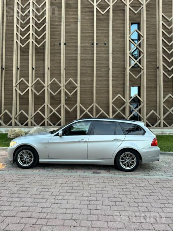 Pelēks BMW 320 2010 Rīga, ar dzinēja tilpumu 2.00 L un nobraukumu 323 tūkst. km par 4500 €, foto 1 vietnē AUTOMOTO.COM.LV