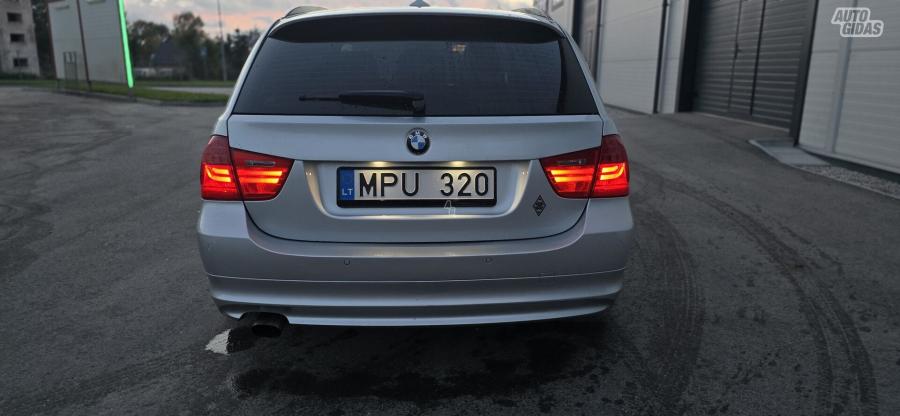 Pelēks BMW 320 2010 Kretinga, ar dzinēja tilpumu 2.00 L un nobraukumu 330 tūkst. km par 3750 €, foto 4 vietnē AUTOMOTO.COM.LV