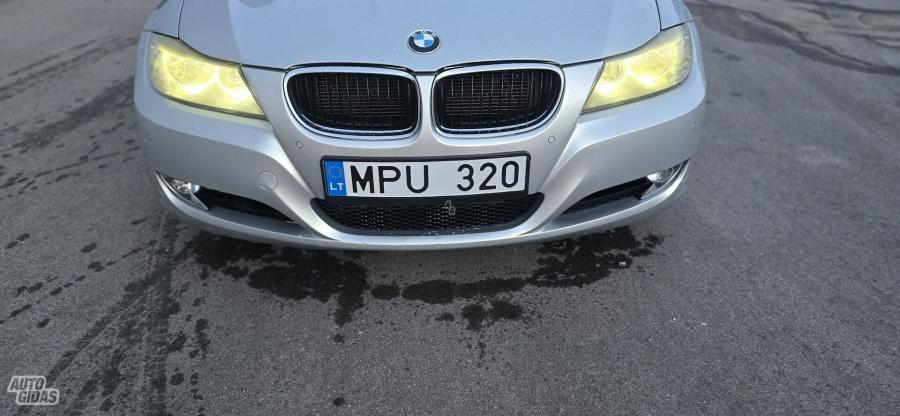 Pelēks BMW 320 2010 Kretinga, ar dzinēja tilpumu 2.00 L un nobraukumu 330 tūkst. km par 3750 €, foto 7 vietnē AUTOMOTO.COM.LV