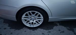 Pelēks BMW 320 2010 Kretinga, ar dzinēja tilpumu 2.00 L un nobraukumu 330 tūkst. km par 3750 €, foto 14 vietnē AUTOMOTO.COM.LV