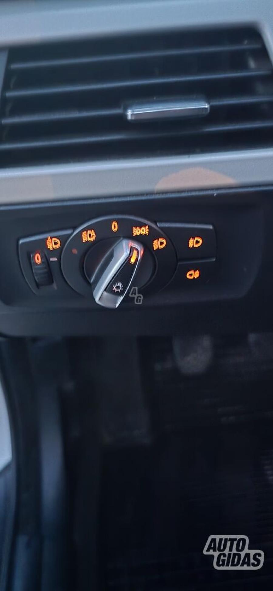 Pelēks BMW 320 2010 Kretinga, ar dzinēja tilpumu 2.00 L un nobraukumu 330 tūkst. km par 3750 €, foto 23 vietnē AUTOMOTO.COM.LV