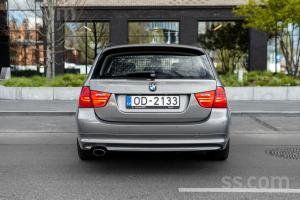 Grey BMW 320 2011 in Riga, with an engine capacity of 2.00 L and mileage of 276 thousand km for 1800 €, photo 5 on AUTOMOTO.COM.LV