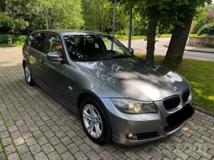 Grey BMW 320 2011 in Riga, with an engine capacity of 2.00 L and mileage of 236 thousand km for 11500 €, photo 4 on AUTOMOTO.COM.LV