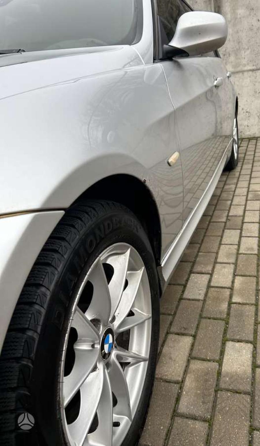 Pelēks BMW 320 2011 Viļņa, ar dzinēja tilpumu 0.00 L un nobraukumu 362 tūkst. km par 3900 €, foto 7 vietnē AUTOMOTO.COM.LV