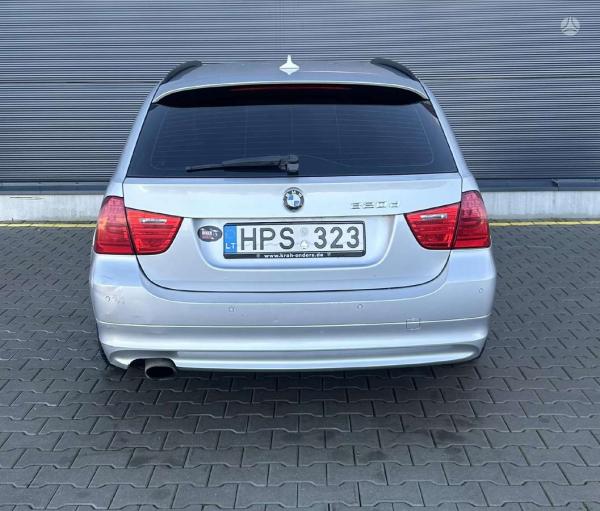 Grey BMW 320 2011 in Vilnius, with an engine capacity of 0.00 L and mileage of 362 thousand km for 3900 €, photo 8 on AUTOMOTO.COM.LV